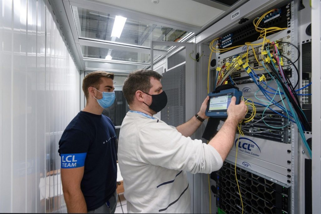 LCL Data Centers automates the measurements of fiber networks - CNRood